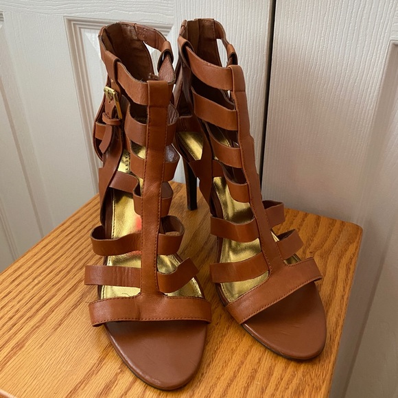 Lauren Ralph Lauren | Shoes | Lauren Ralph Lauren Mya Polo Tan ...